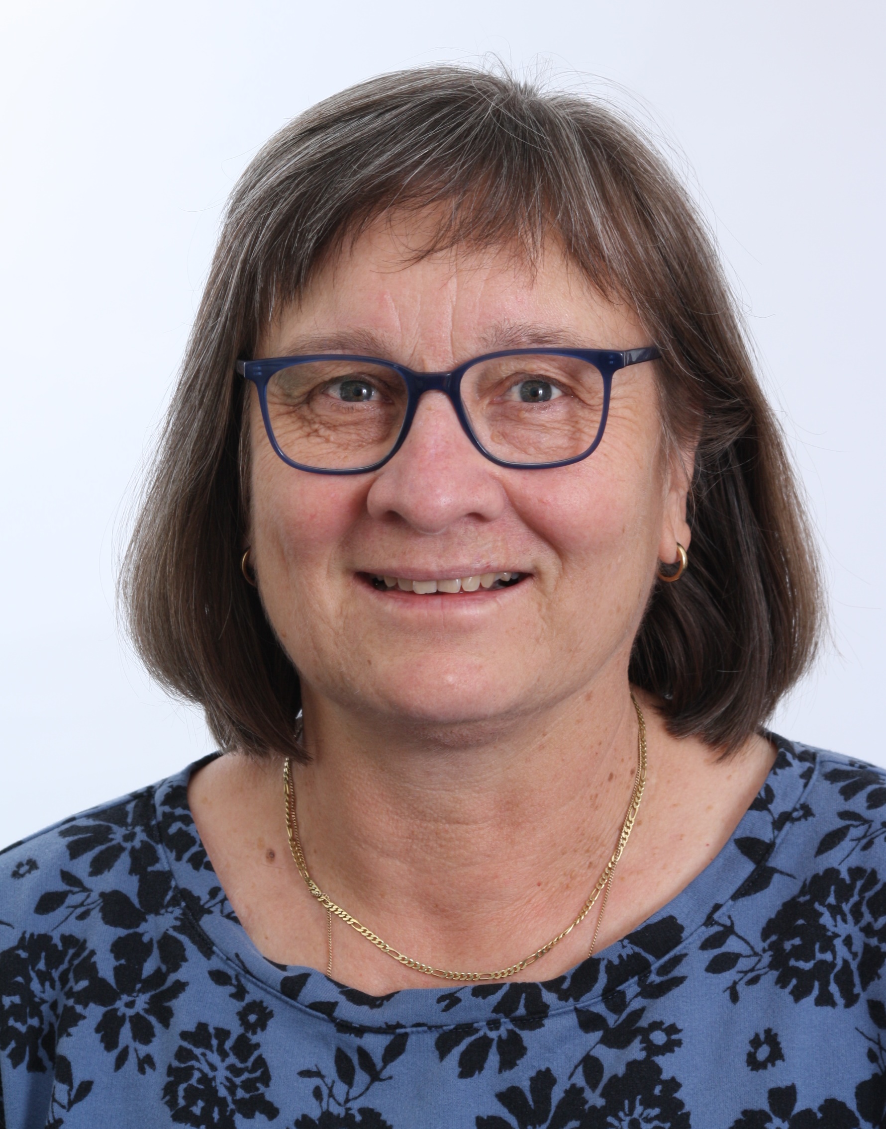 Kontakt - Institut für soziale Berufe